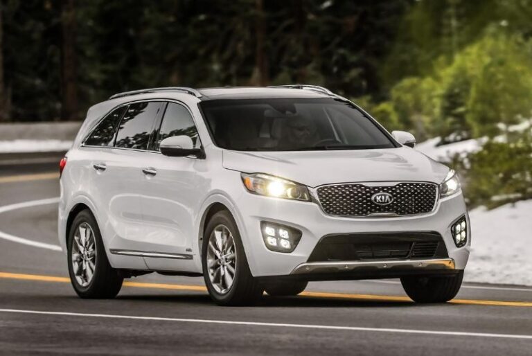 Xe Kia Sorento